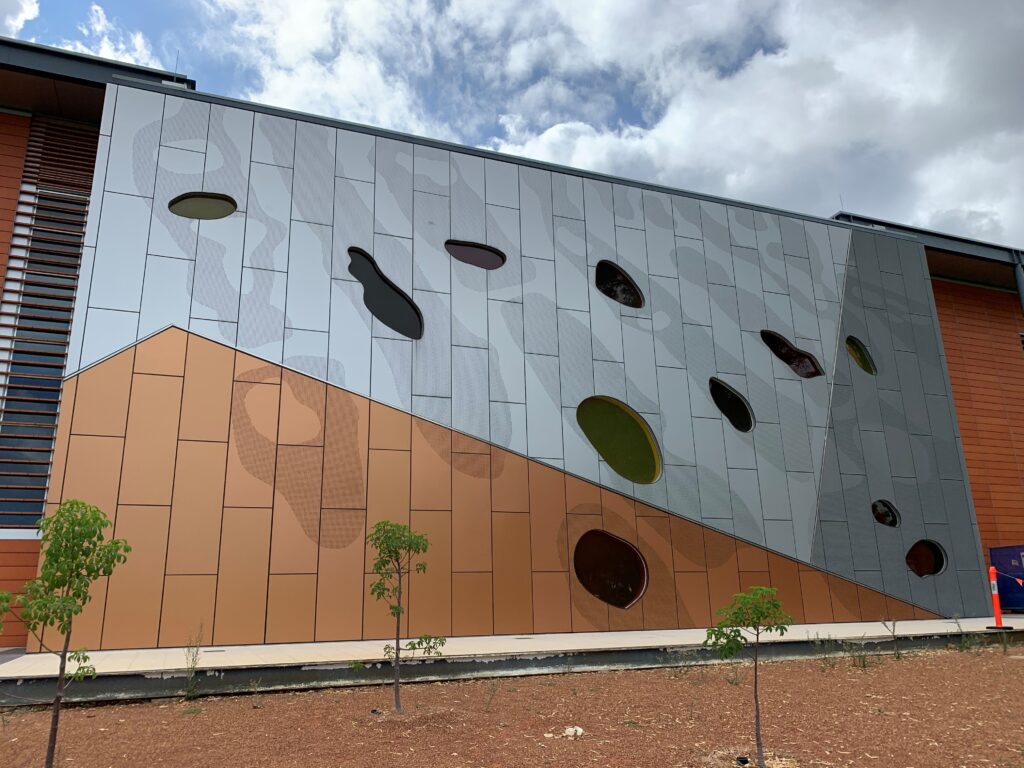 West WAll – Hybrid Linings